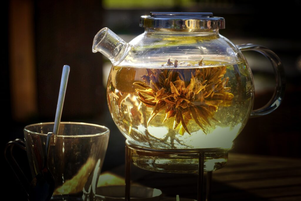 Glass Teapots: A Guide to Choosing the Perfect One for You